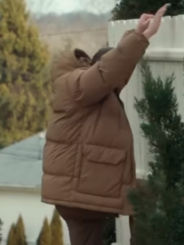 Friendship 2025 Tim Robinson Beige Puffer Jacket | Hooded Zip Down Jacket