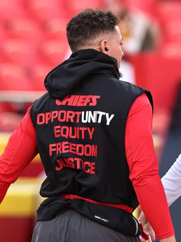 Patrick Mahomes Chiefs Inspire Change 2025 Hoodie